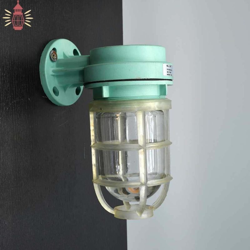 90 Degree Fibreglass Passage Light | NauticLamps